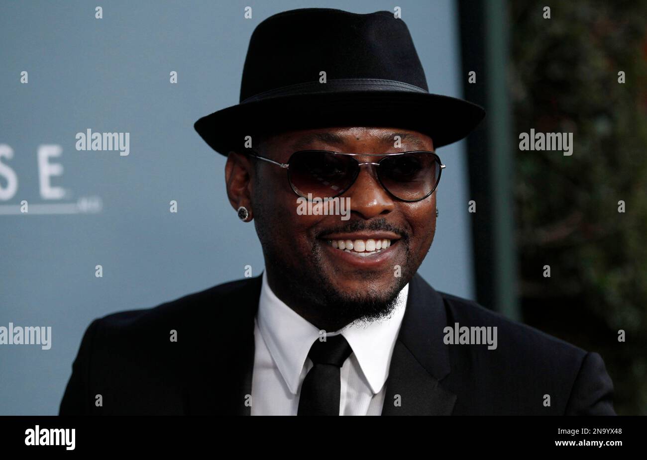 Cast member Omar Epps arrives at the "House" series finale wrap party ...