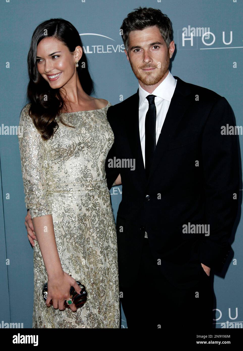 Cast member Odette Annable, left, and Dave Annable arrive at the "House ...