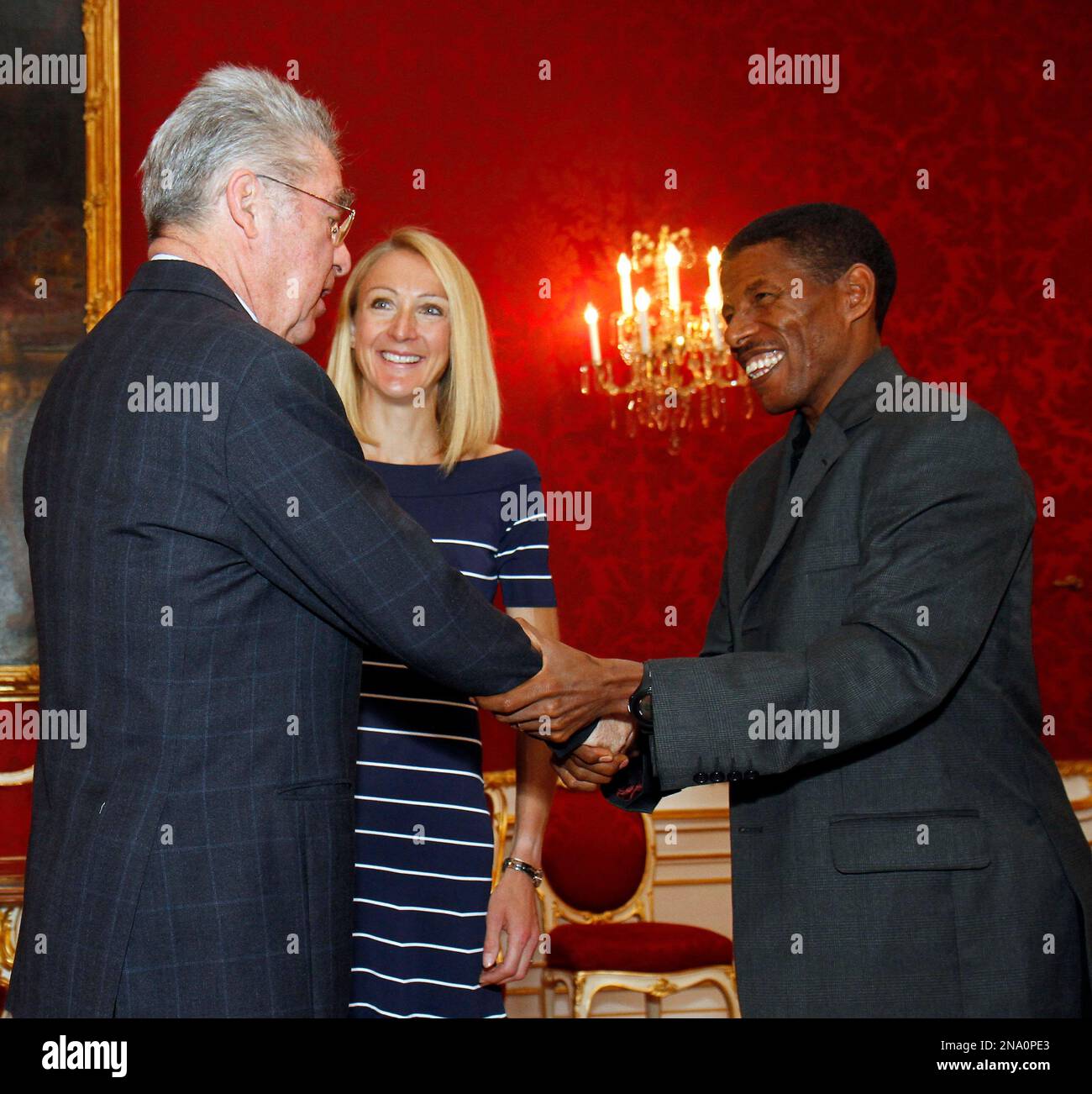 Austrian President Heinz Fischer welcomes British marathon world record ...