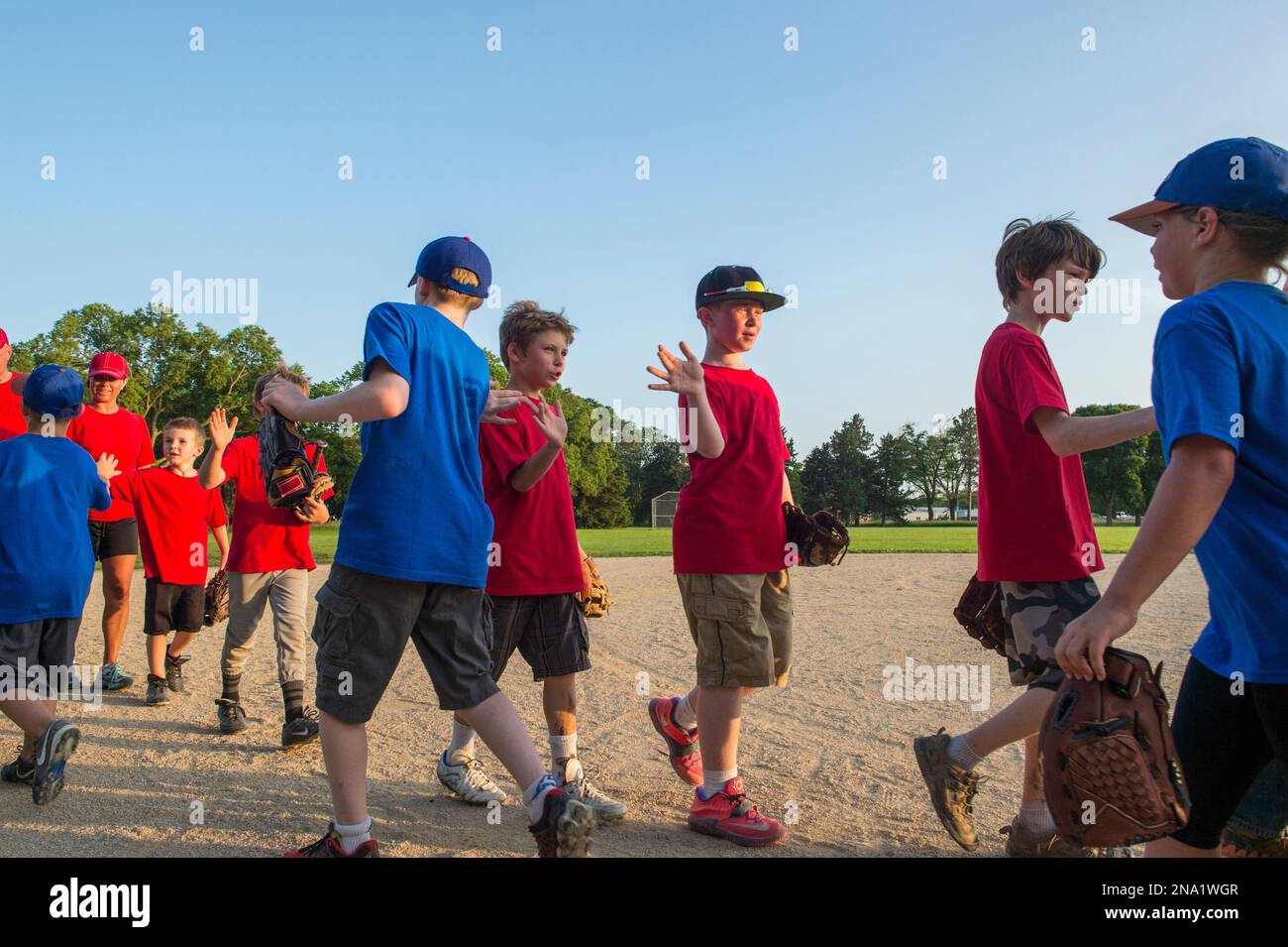 Good sportsmanship hi-res stock photography and images - Alamy