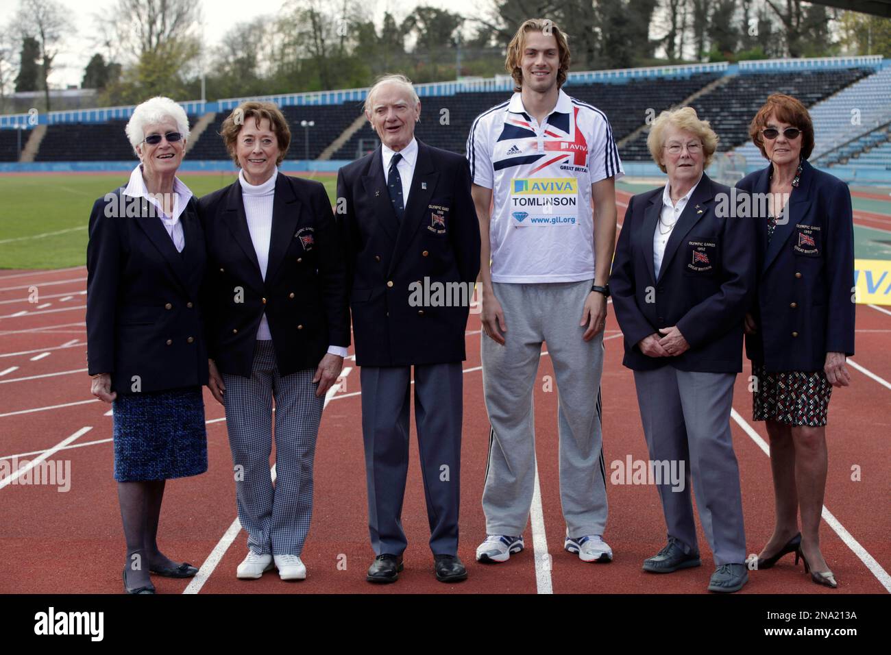 Celebrating the 60 years of their achievements at the 1952 Helsinki ...