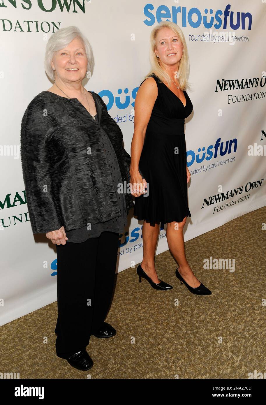 Actress Joanne Woodward, left, and daughter Clea Newman Soderlund ...
