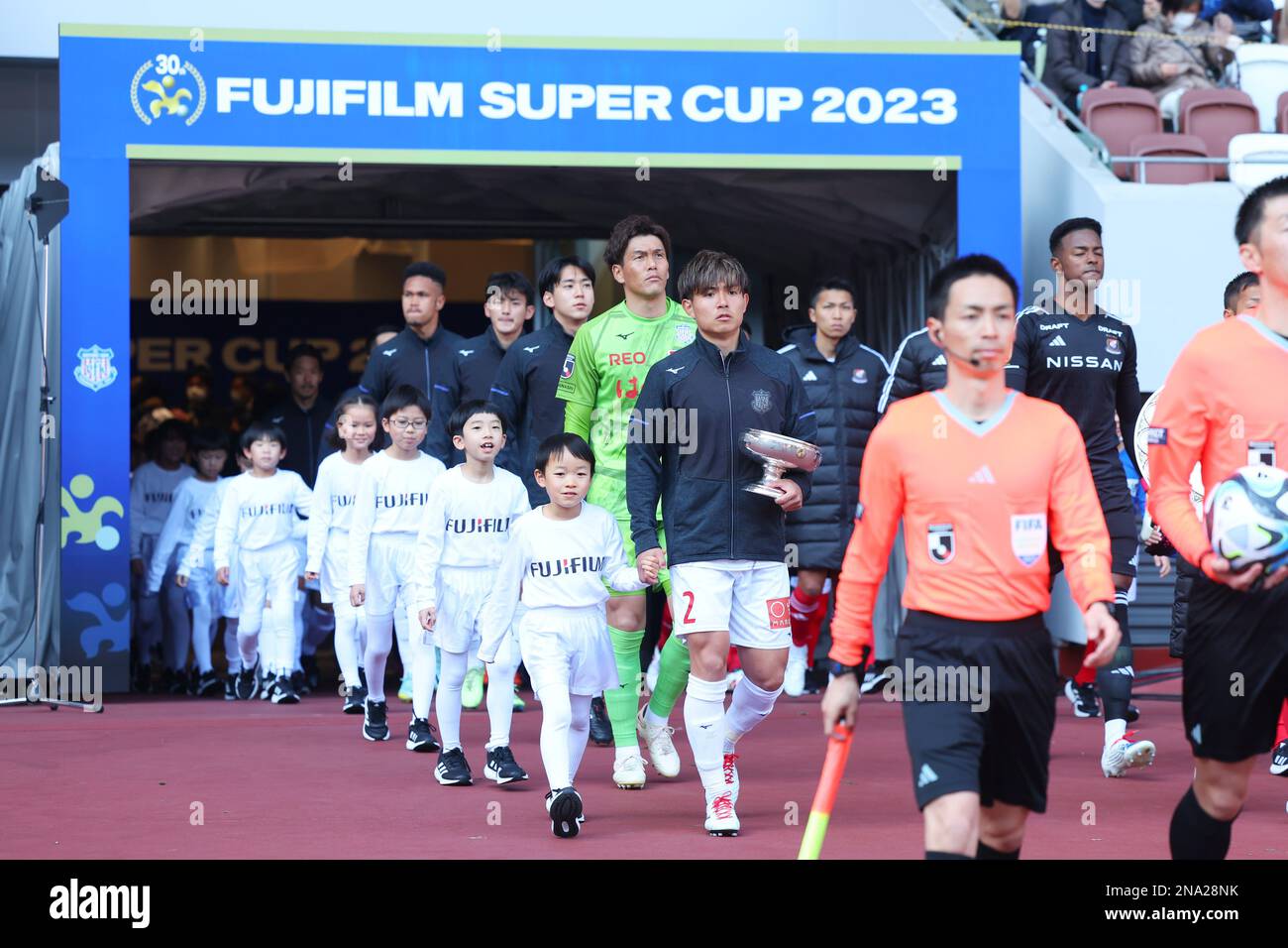 (L-R) Ventforet Kofu team group, FYokohama F.Marinos team group, FEBRUARY 11, 2023 - Football ...