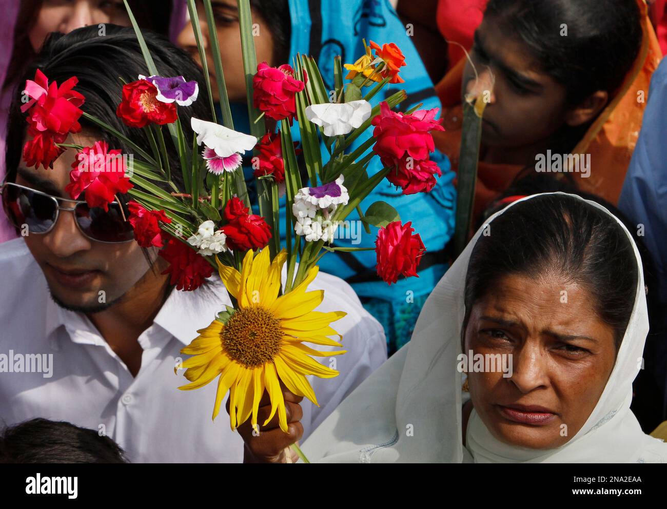 Pakistani Christians attend Palm Sunday mass in St. Anthony church in ...