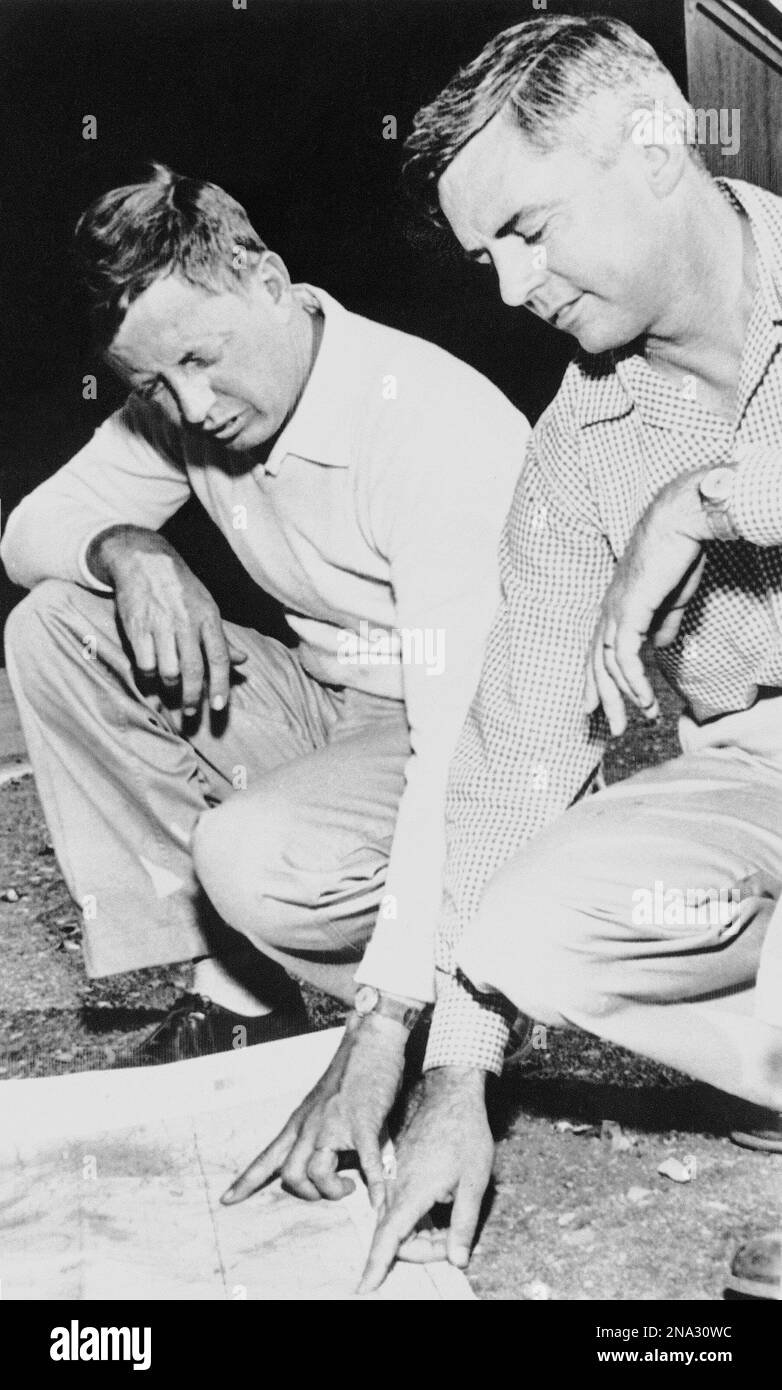Palen Hudgin, right, shows brother, Henry, on map where two planes ...