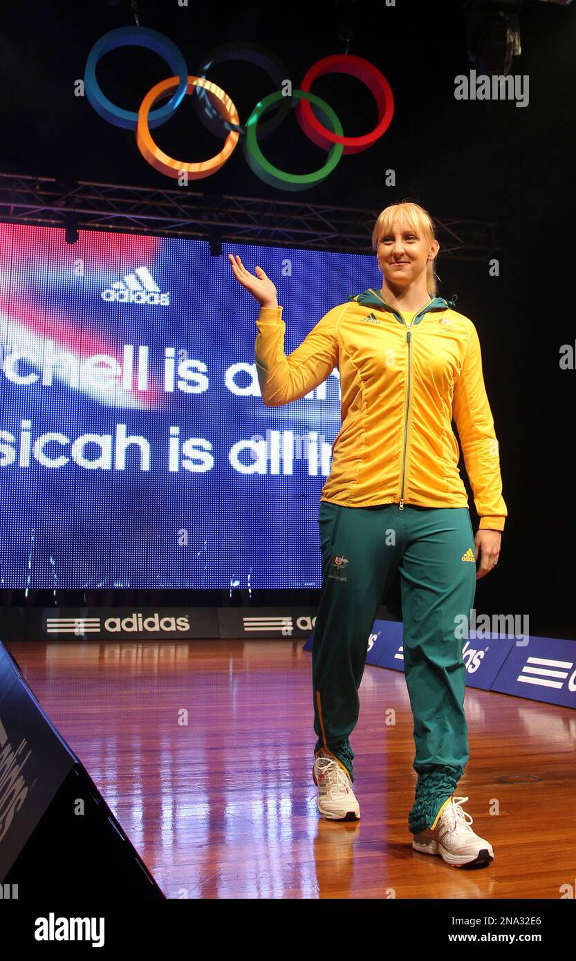 Australian Olympic athlete Jessica Schipper poses with new Australian ...