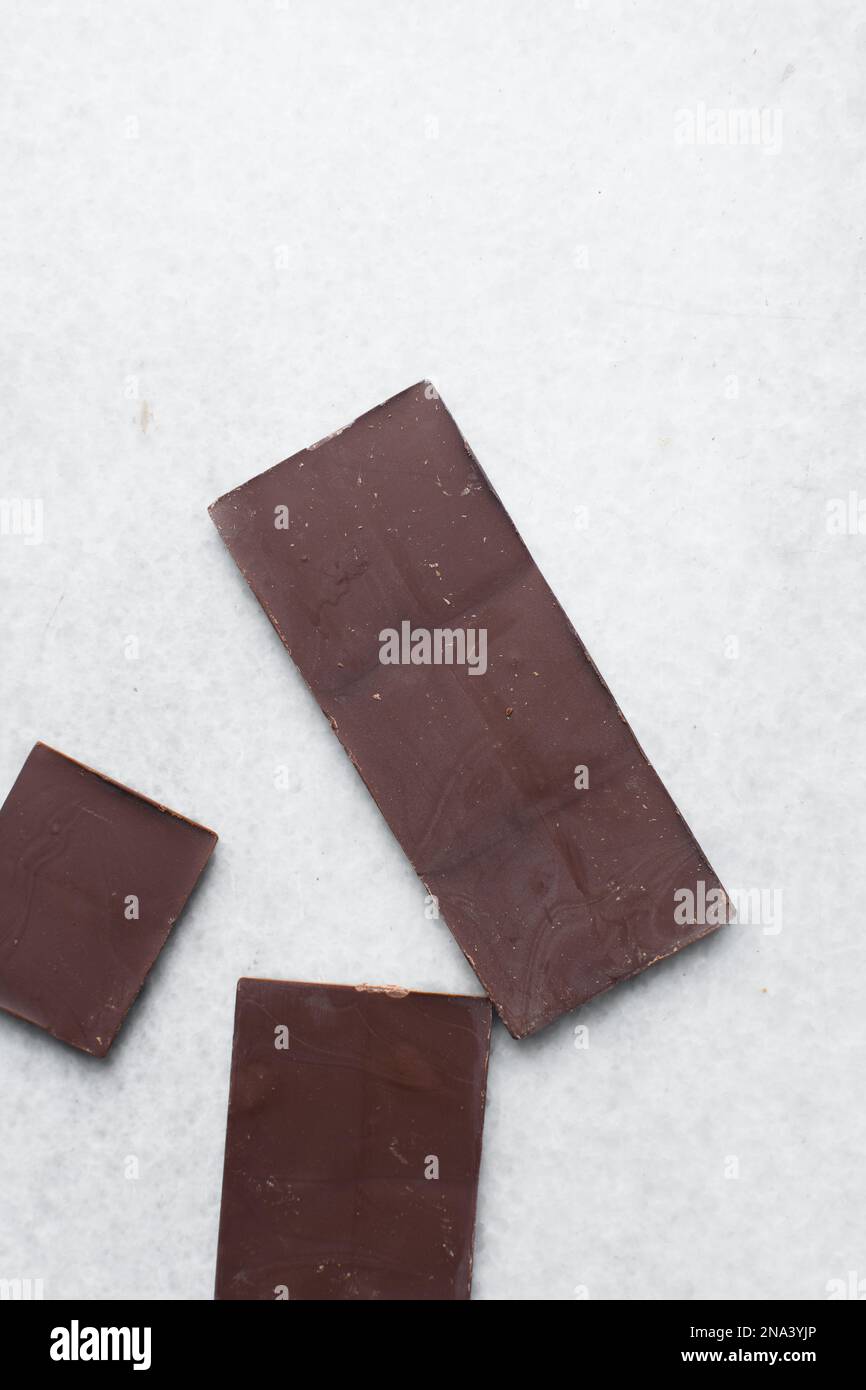 Pieces of chopped dark chocolate for baking, Dark chocolate chunks ...