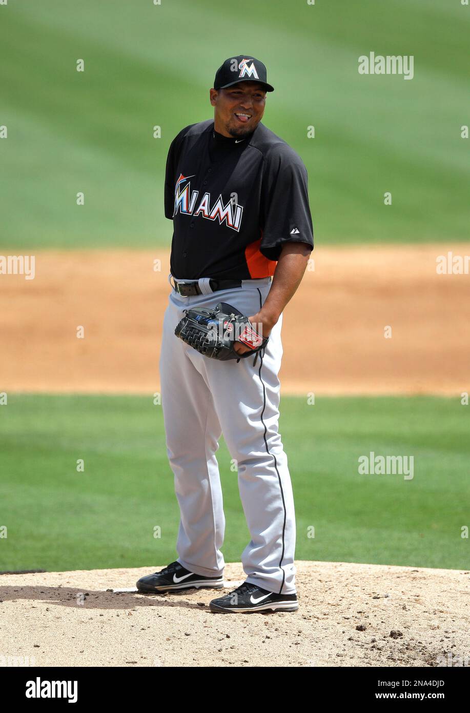 Miami Marlins starting pitcher Carlos Zambrano prepares to throw ...