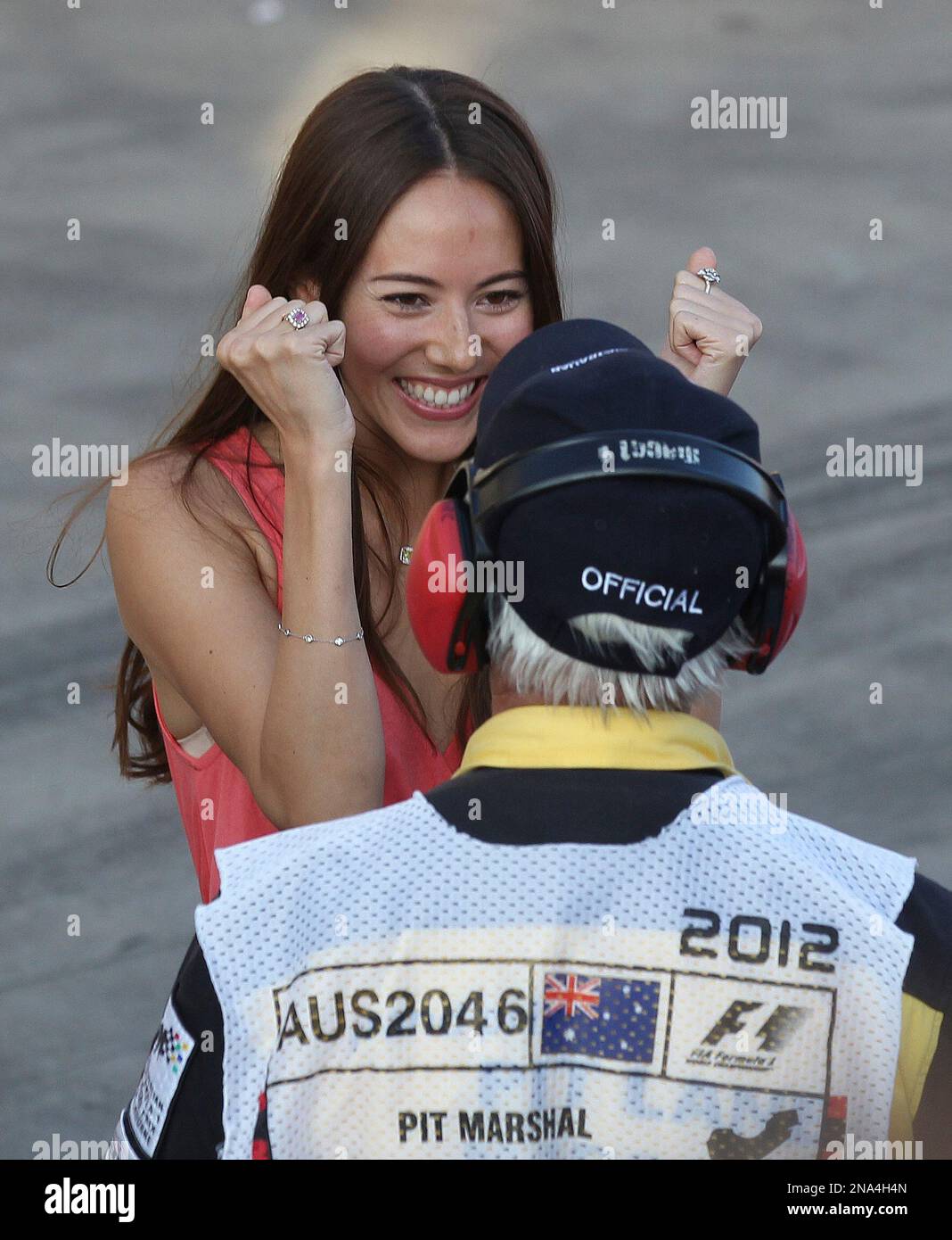 Jessica Michibata back, girlfriend of McLaren driver Jenson Button of ...