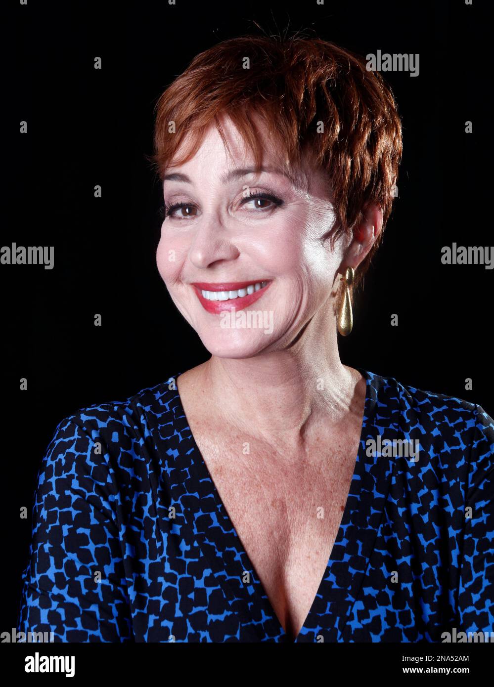 Actress Annie Potts poses for a portrait Mar. 15, 2012 in New York. (AP ...