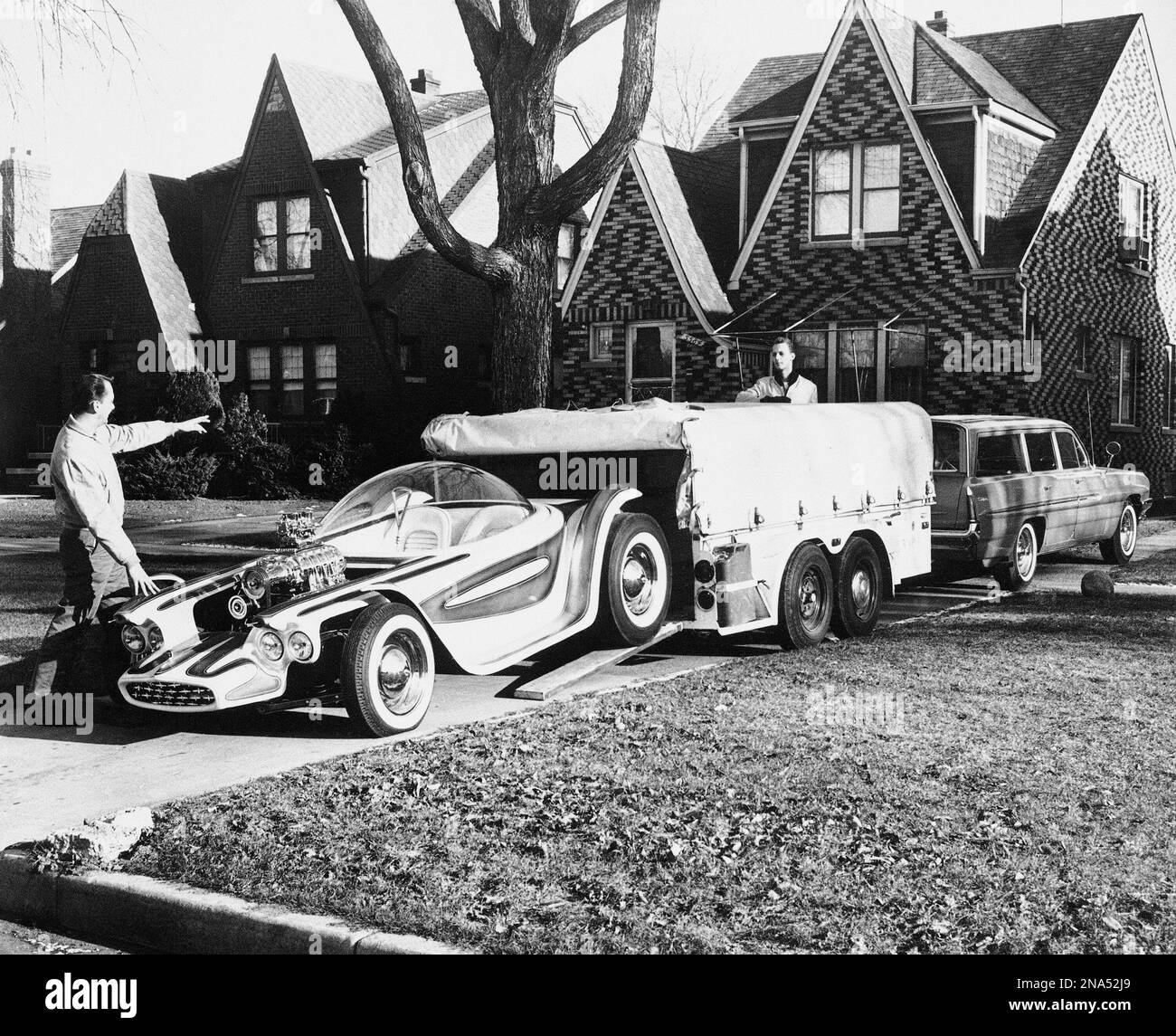 Hot rod enthusiasts always envy Ron Ekholm of Detroit, Mich. Hiis full ...