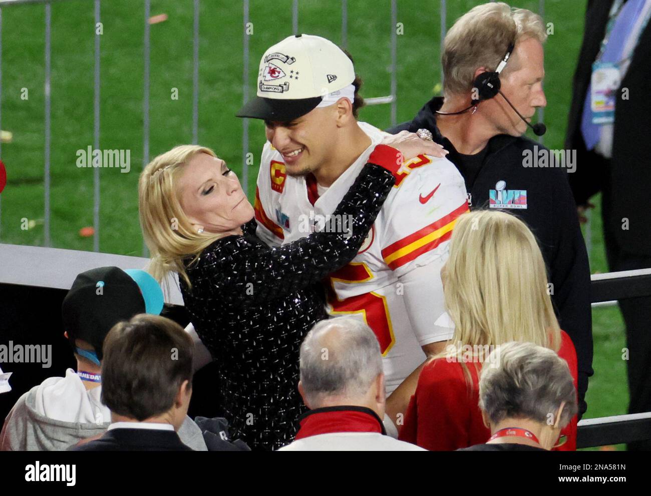 Patrick mahomes wife hi-res stock photography and images - Alamy