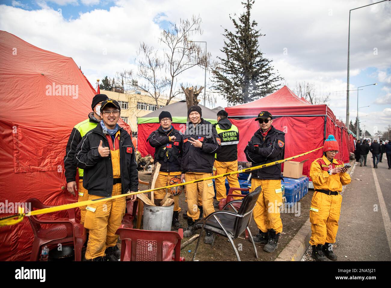 Taiwan rescue team hi-res stock photography and images - Alamy