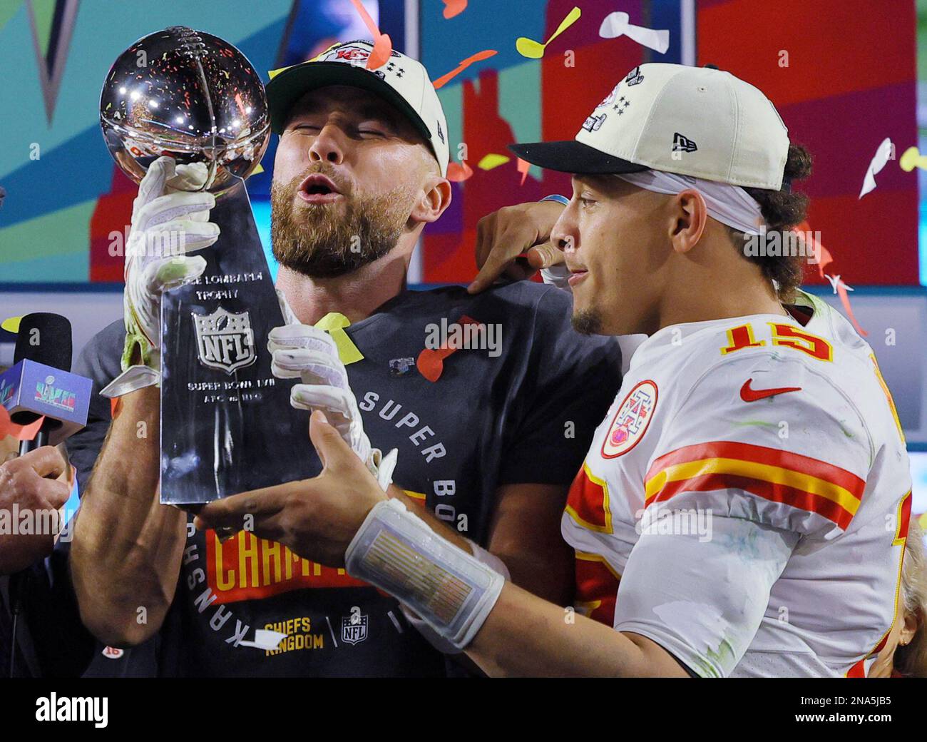 Travis kelce trophy lombardi hi-res stock photography and images - Alamy