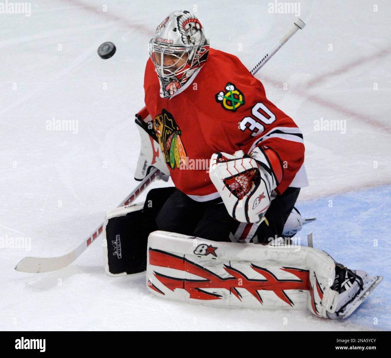 Chicago Blackhawks goalie Ray Emery makes a save against the New York ...