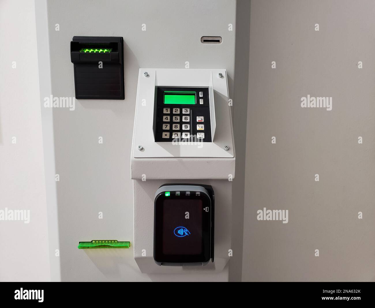 NFC-enabled ATM card reading system Stock Photo - Alamy