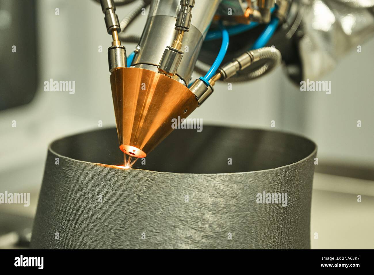 3d metal printer makes detail of powder in plant workshop Stock Photo ...