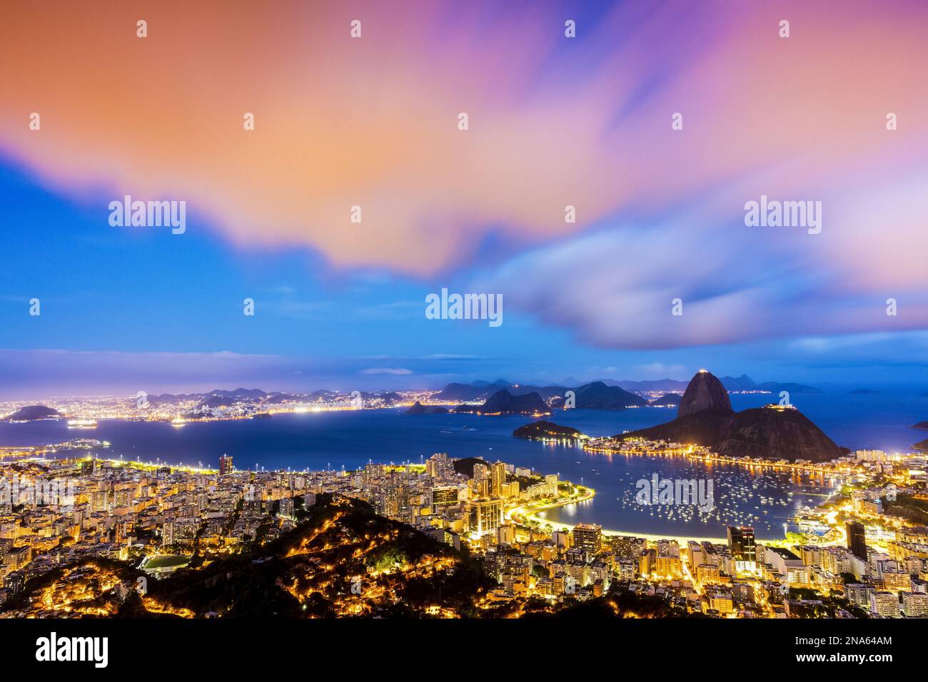 Laguna rio de janeiro hi-res stock photography and images - Alamy