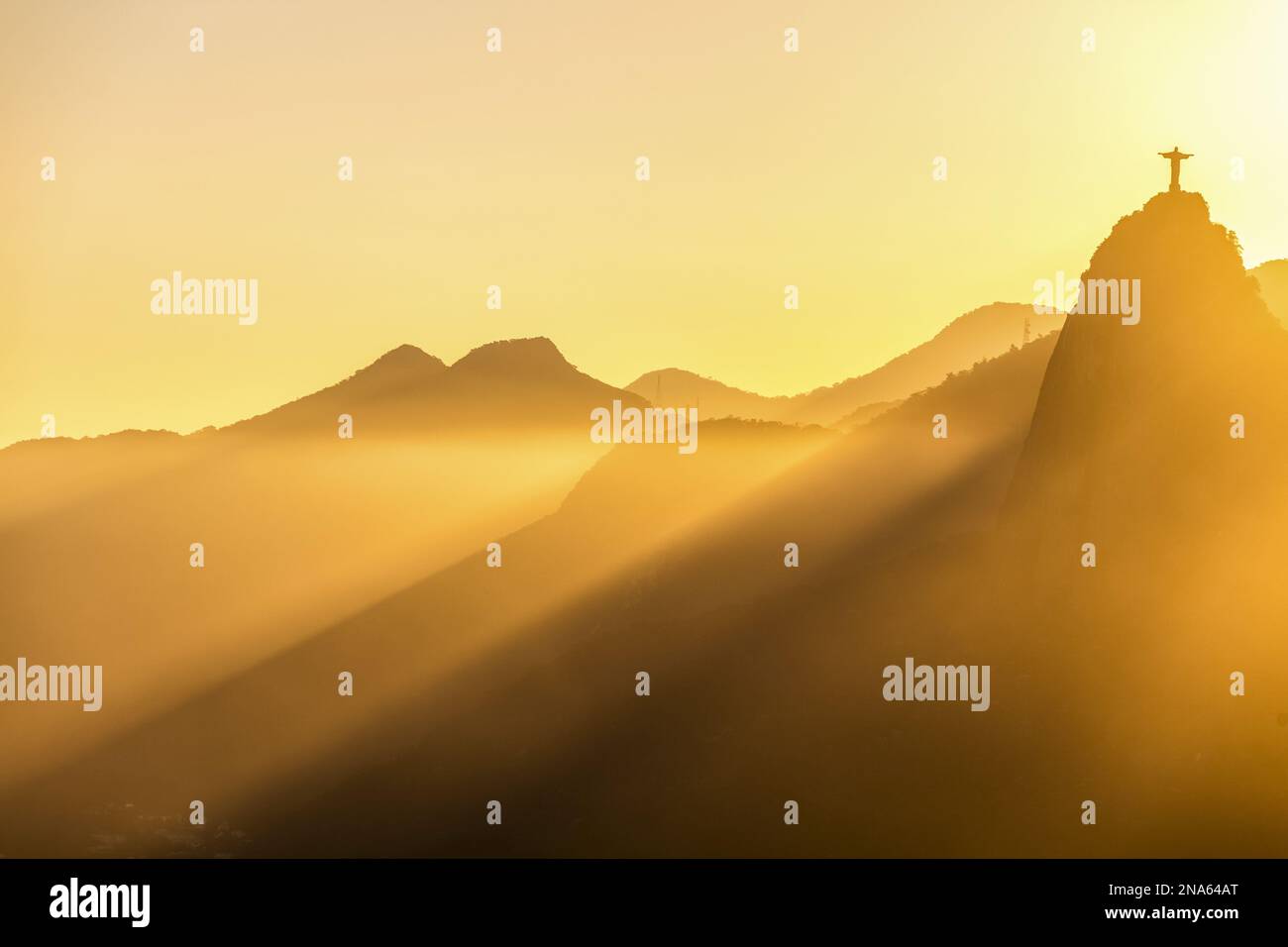 Chris the redeemer brazil hi-res stock photography and images - Alamy