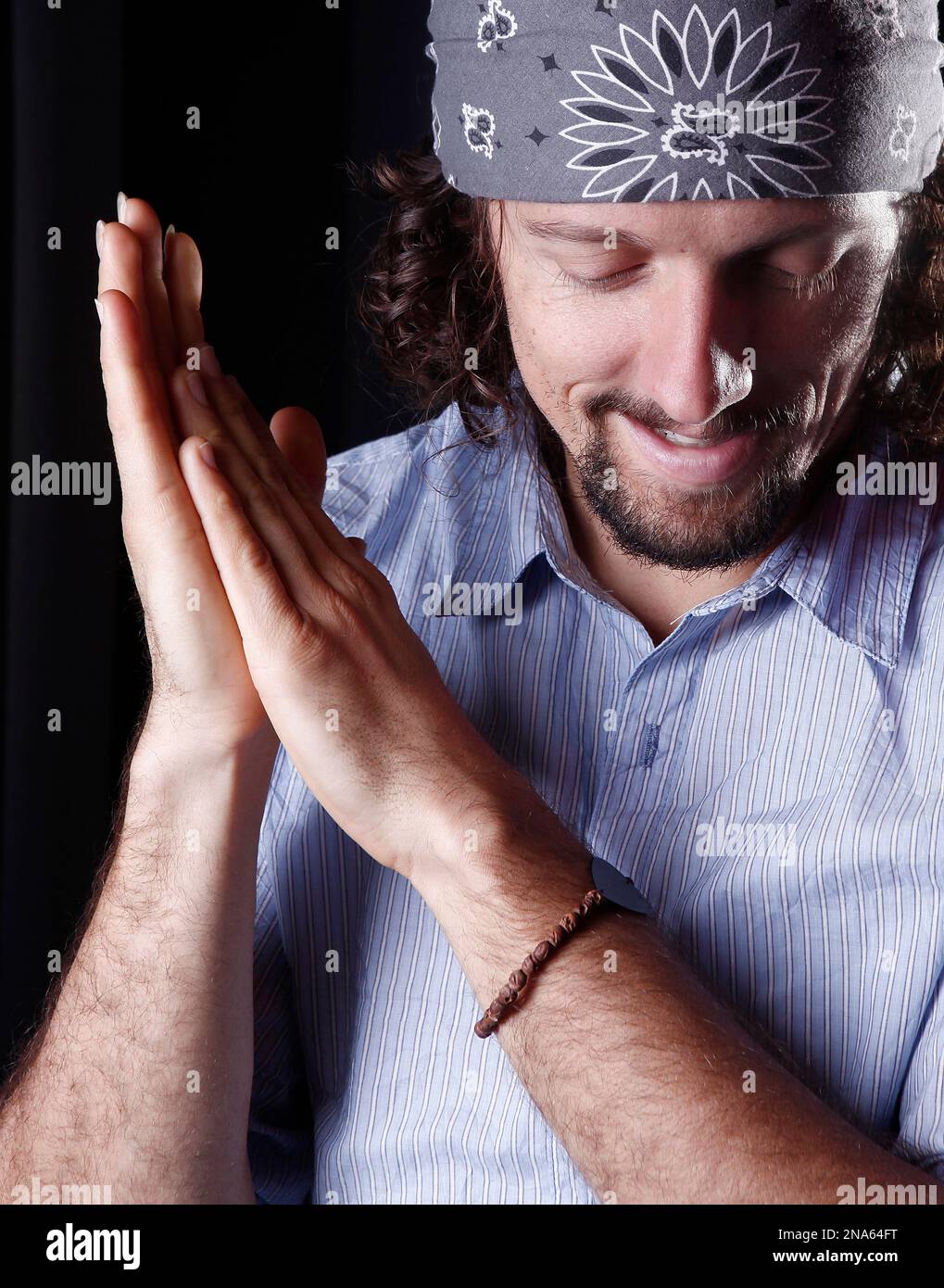 Musician Jason Mraz poses for a portrait Mar. 8, 2012 in New York. (AP ...