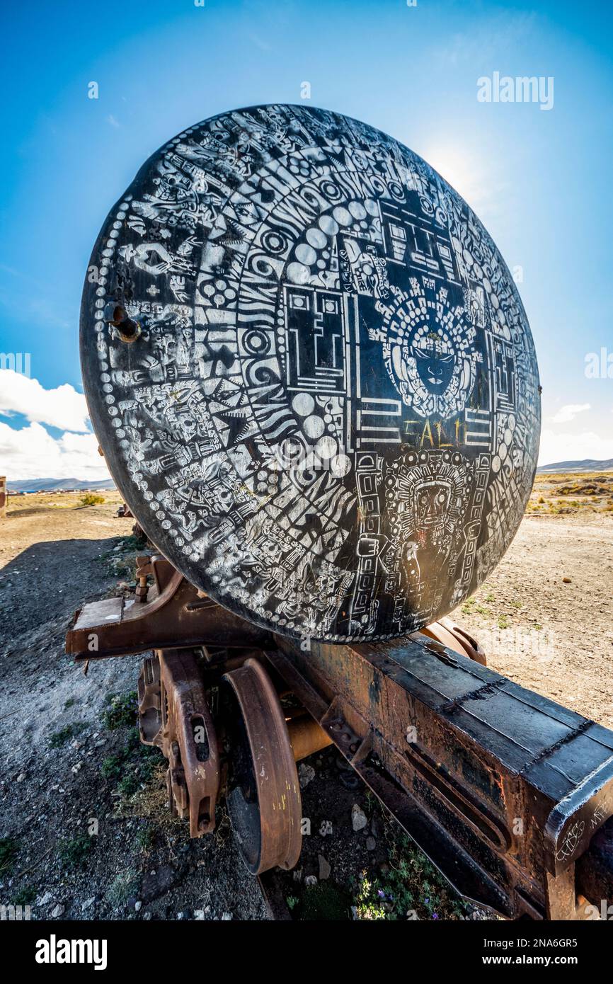 Graffiti on an abandoned tank car in the Train Graveyard of Uyuni ...