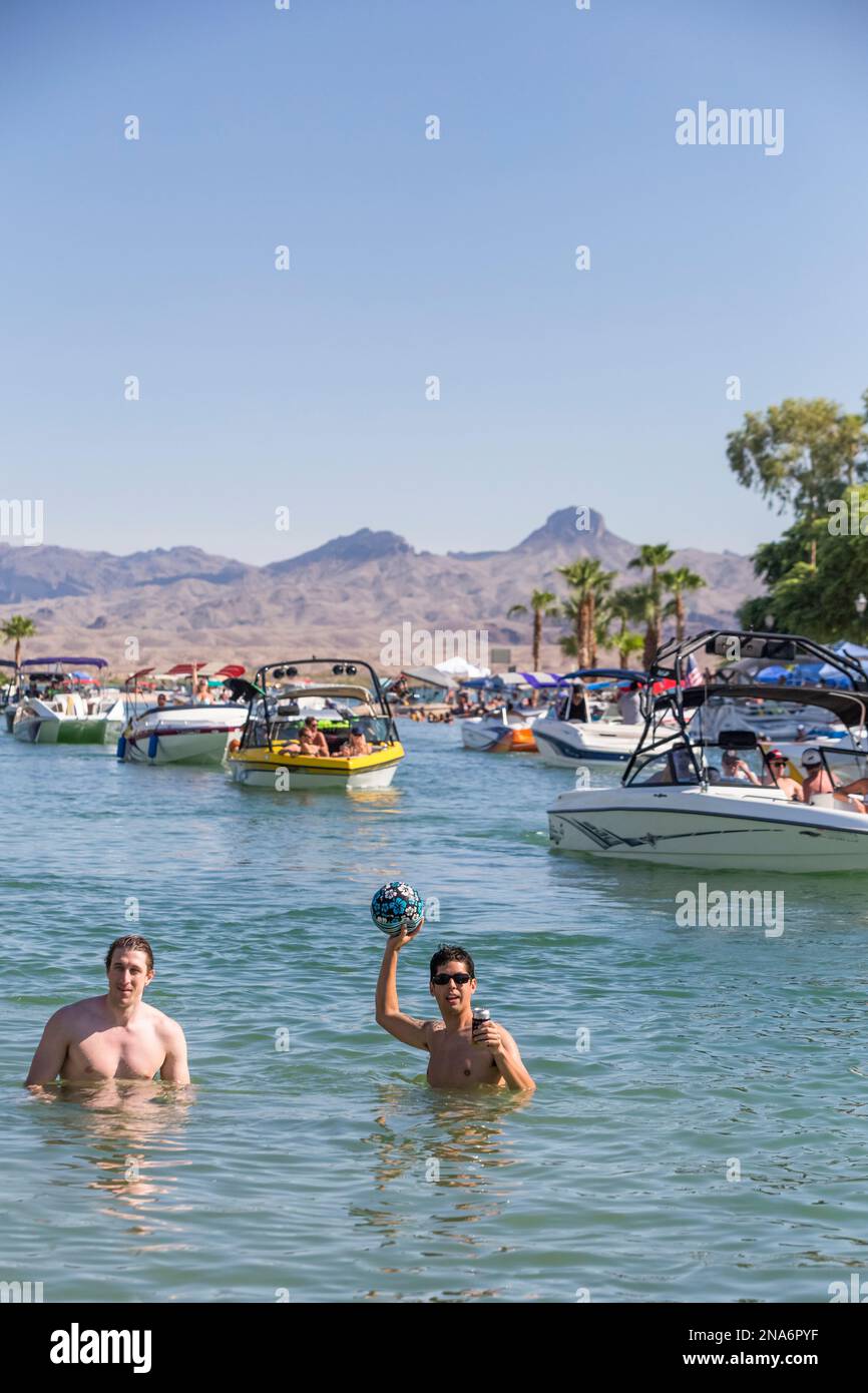 Swimmer sports drink hi-res stock photography and images - Alamy