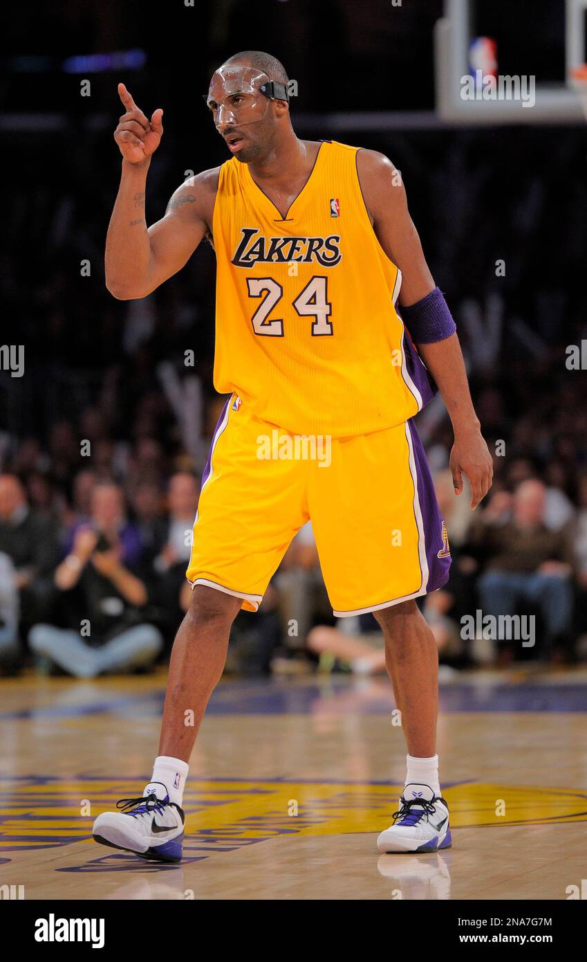 Los Angeles Lakers guard Kobe Bryant gestures during their NBA ...