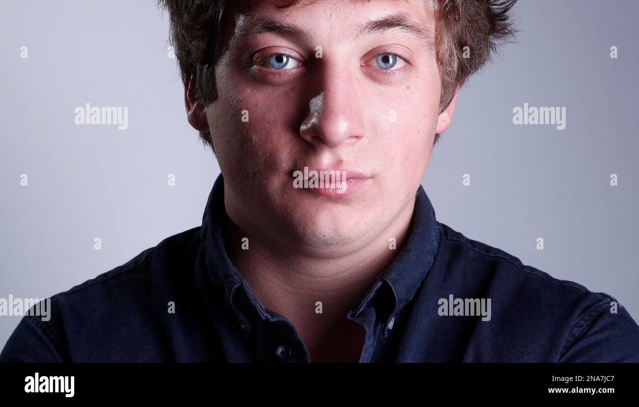 Actor Jeremy Allen White poses for a portrait while promoting his ...