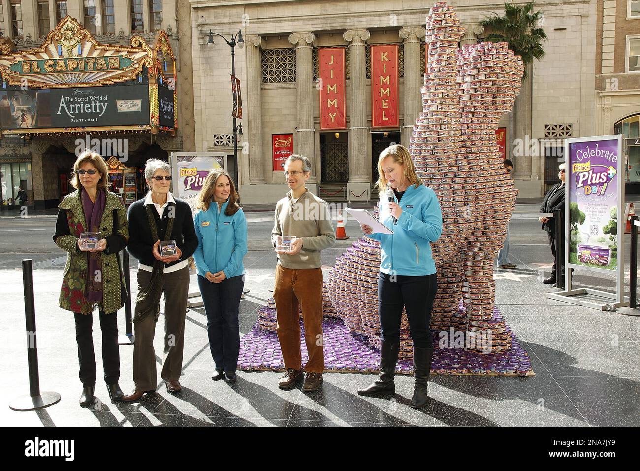 (from the left) Vice President of Kitt Crusaders Nelia Southwick ,Salli ...