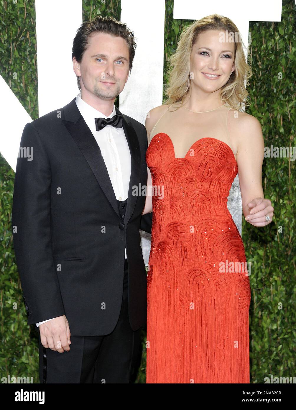 Actress Kate Hudson and fiancé Matthew Bellamy arrive at the Vanity ...
