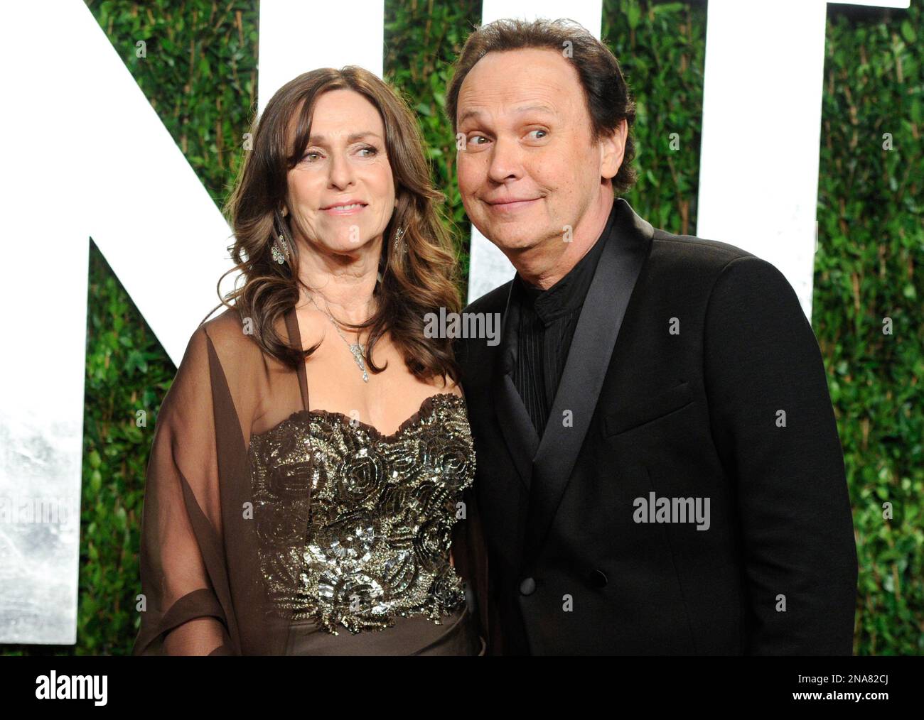 Billy Crystal and wife Janice Crystal arrive at the Vanity Fair Oscar ...
