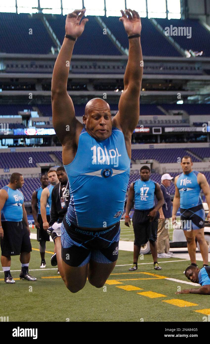 Penn State defensive lineman Jack Crawford runs a drill at the NFL ...