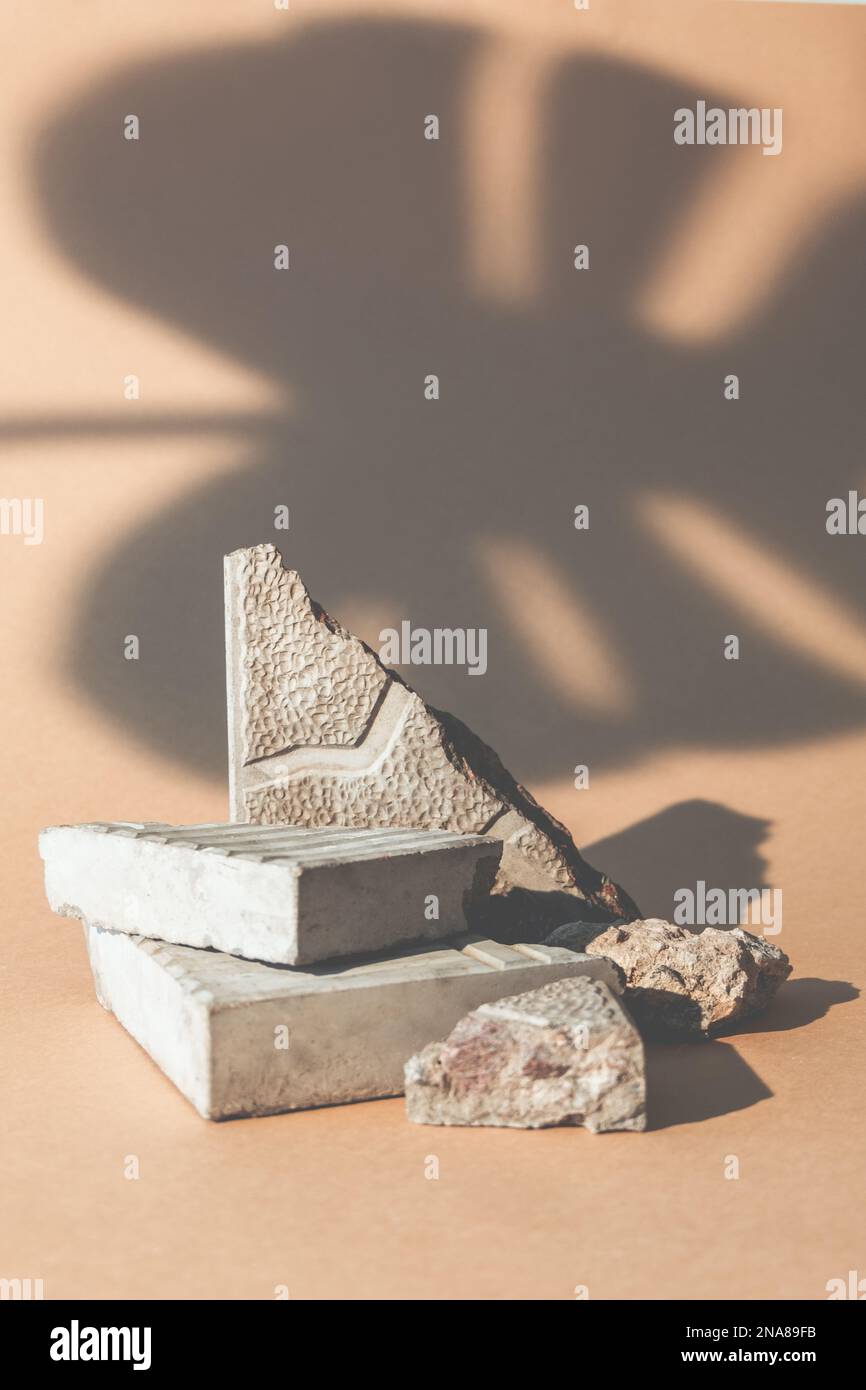 stone showcase product presentation rock stand Stock Photo - Alamy