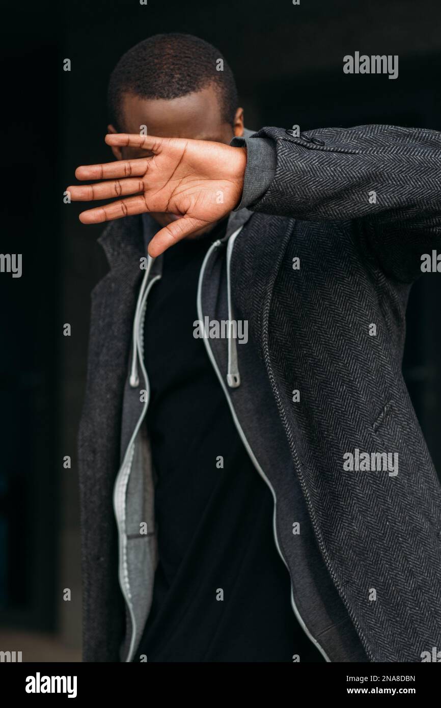 Introvert man hi-res stock photography and images - Alamy