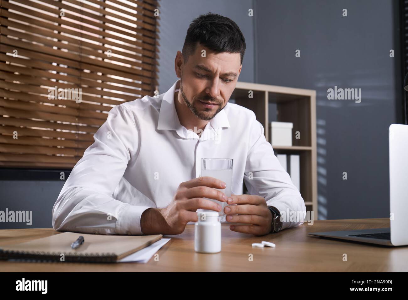 Drunk at your desk hi-res stock photography and images - Alamy