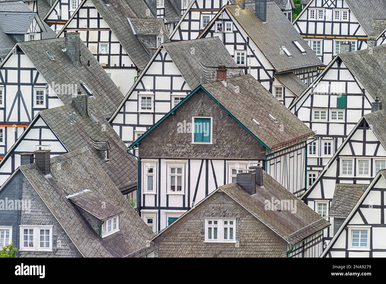 German village old houses hi-res stock photography and images - Alamy