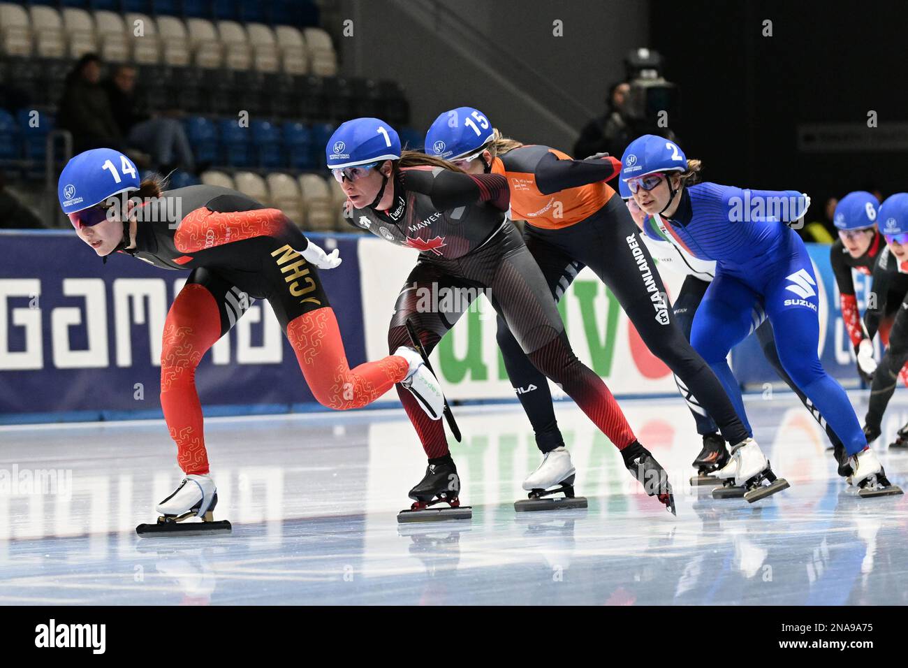 Tomaszow Mazowiecki, Poland. 12th Feb, 2023. Han Mei of China (1st L ...
