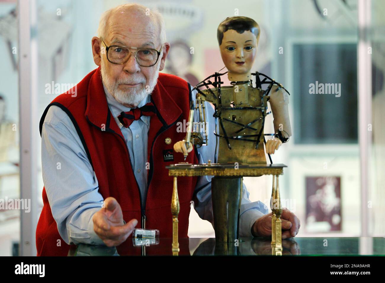 In this Tuesday, Feb. 14, 2012 photo, Charles Penniman, 83, caretaker ...