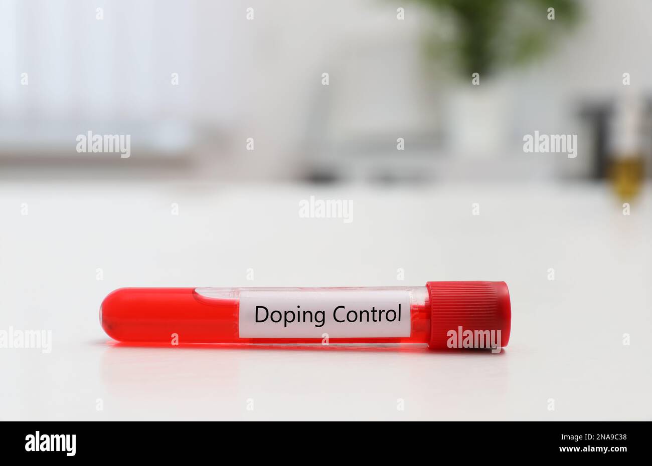 Dermis lab hi-res stock photography and images - Alamy