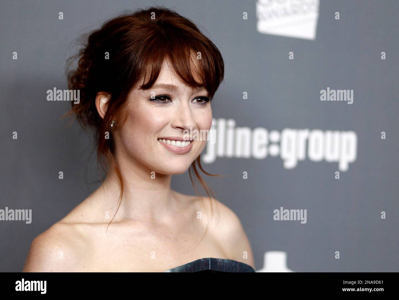 Actress Ellie Kemper arrives at the 14th Annual Costume Designers Guild ...