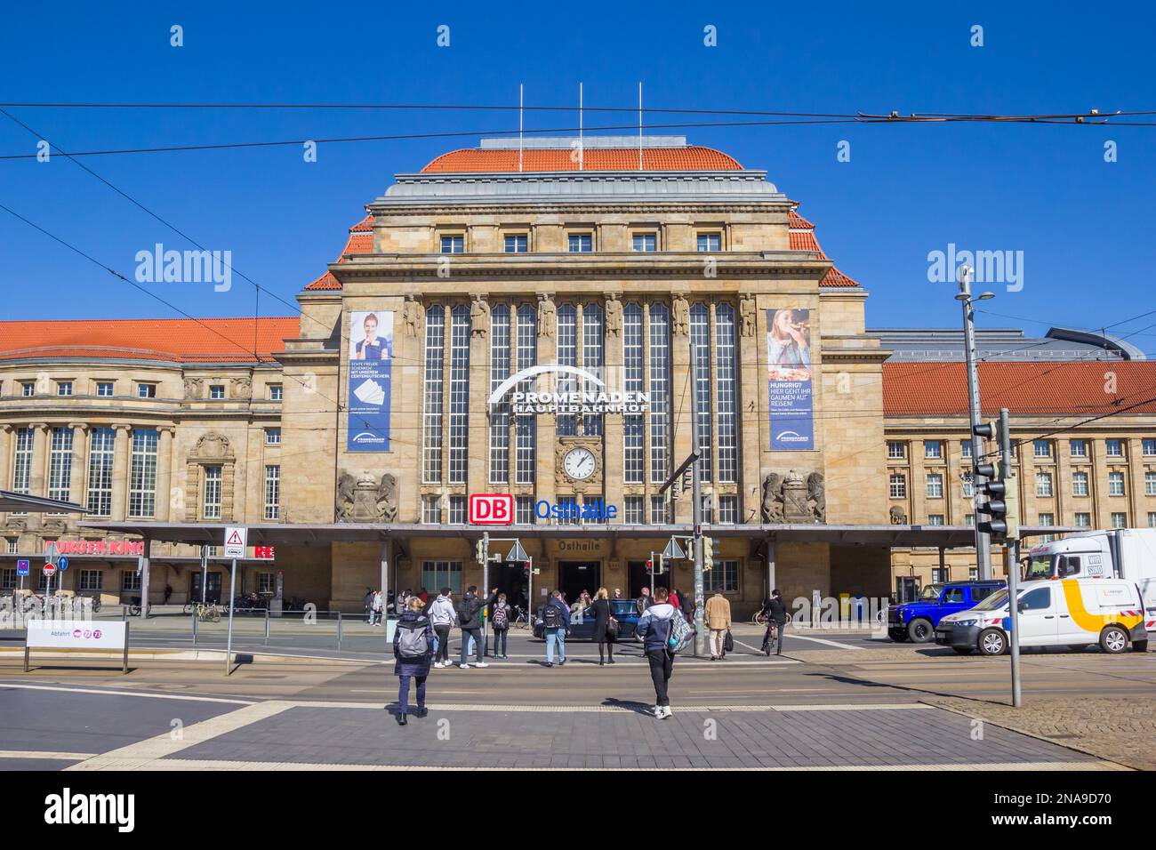 People walking to the railway station in Leipzig, Germany Stock Photo ...