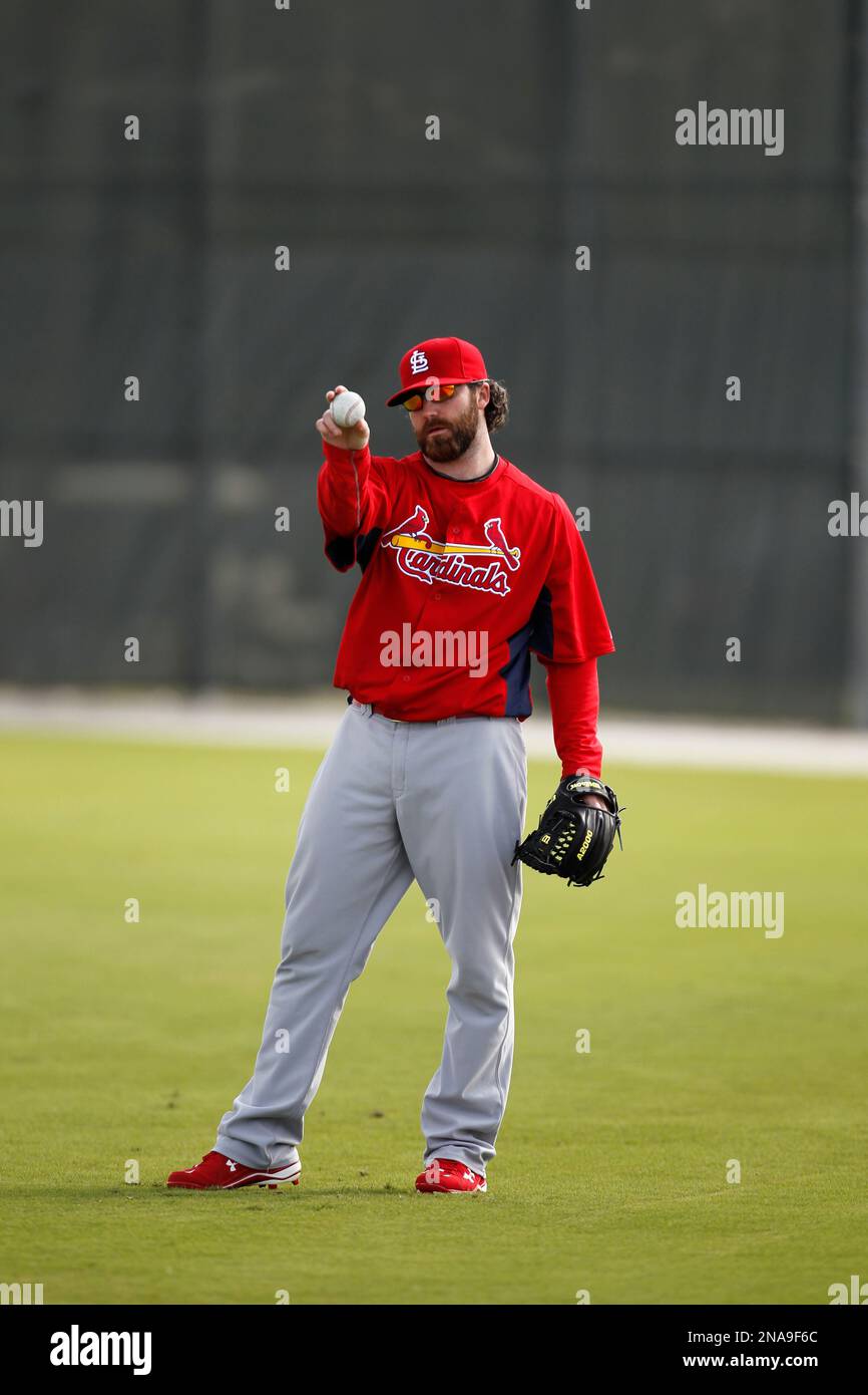 St. Louis Cardinals relief pitcher Jason Motte throws during spring ...