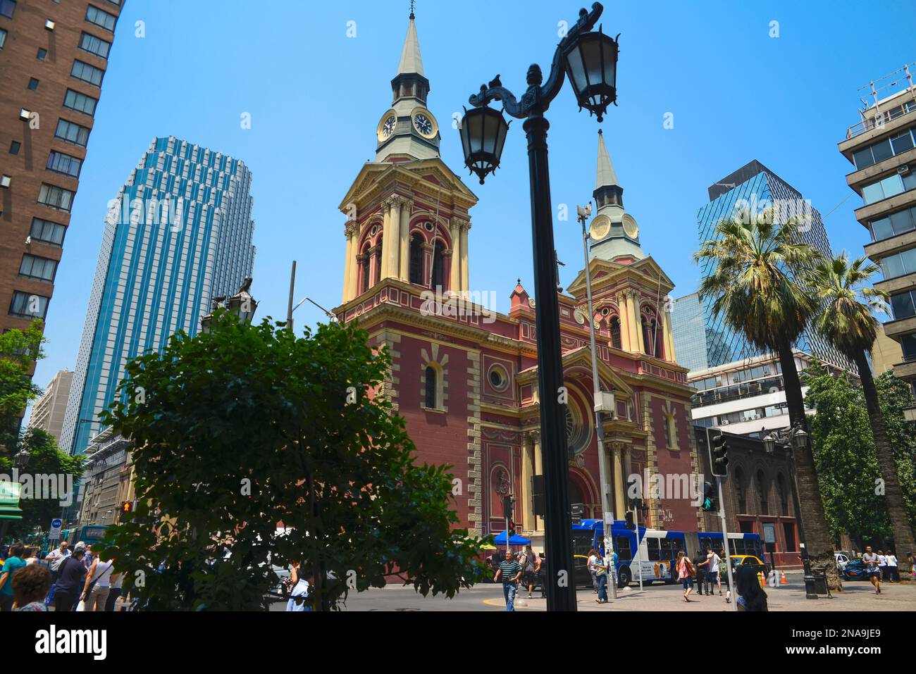 Contrast of old and new architecture and Basilica de La Merced in the ...