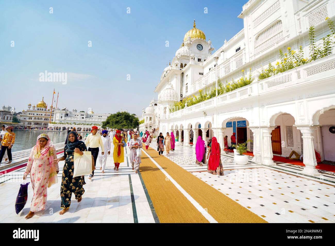temple; gurdwara; sacred; holy; Sikh; Sikhism; pool Stock Photo - Alamy