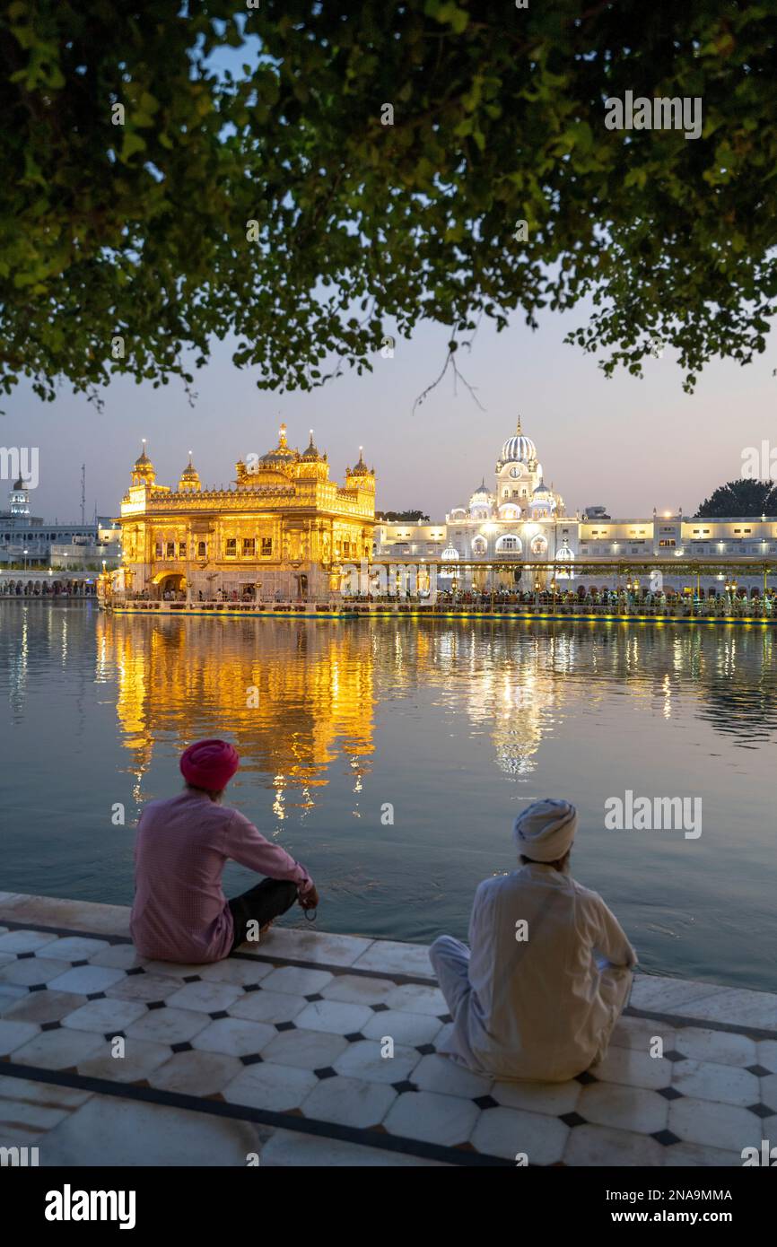 temple; gurdwara; sacred; holy; Sikh; Sikhism; pool Stock Photo - Alamy