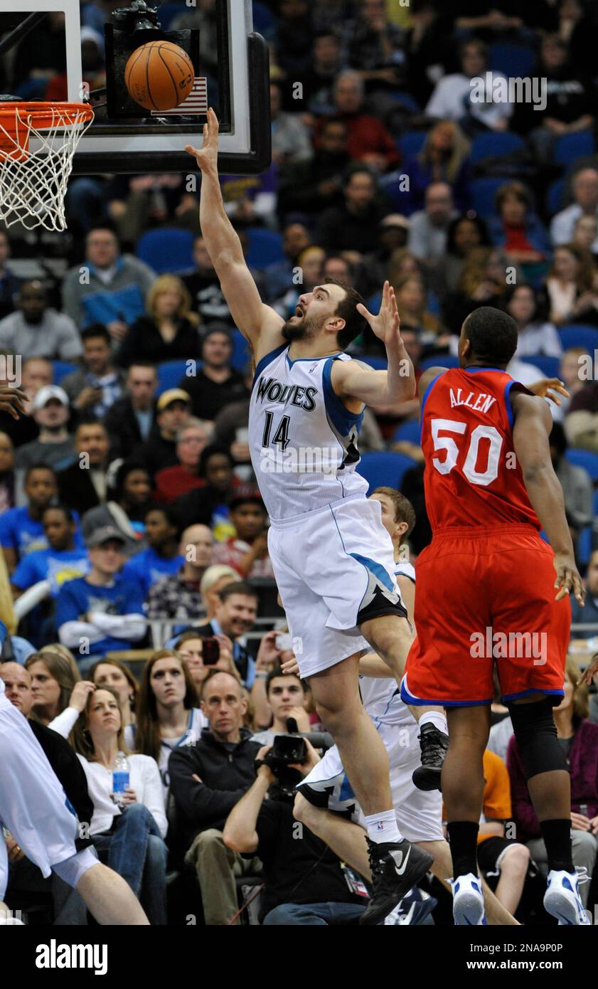 Minnesota Timberwolves' Nikola Pekovic of Montenegro (14) and ...