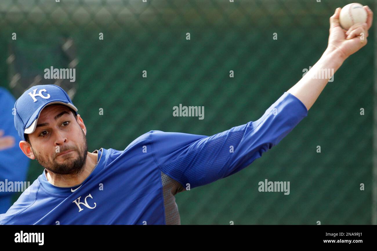 Kansas City Royals pitcher Jonathan Sanchez throws during an unofficial ...