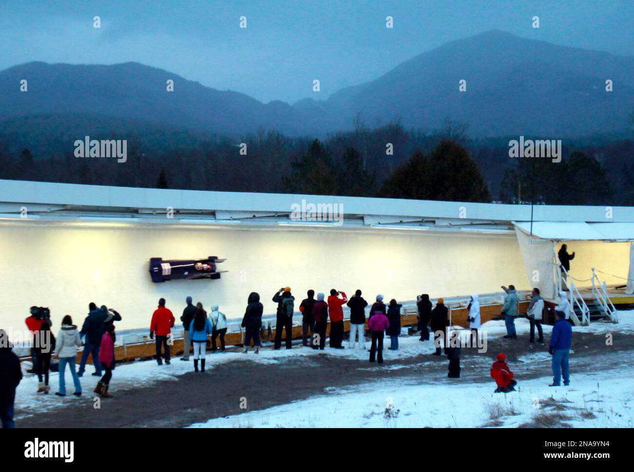 Great Britain's Paula Walker pilots with brakewoman Gillian Cooke as ...