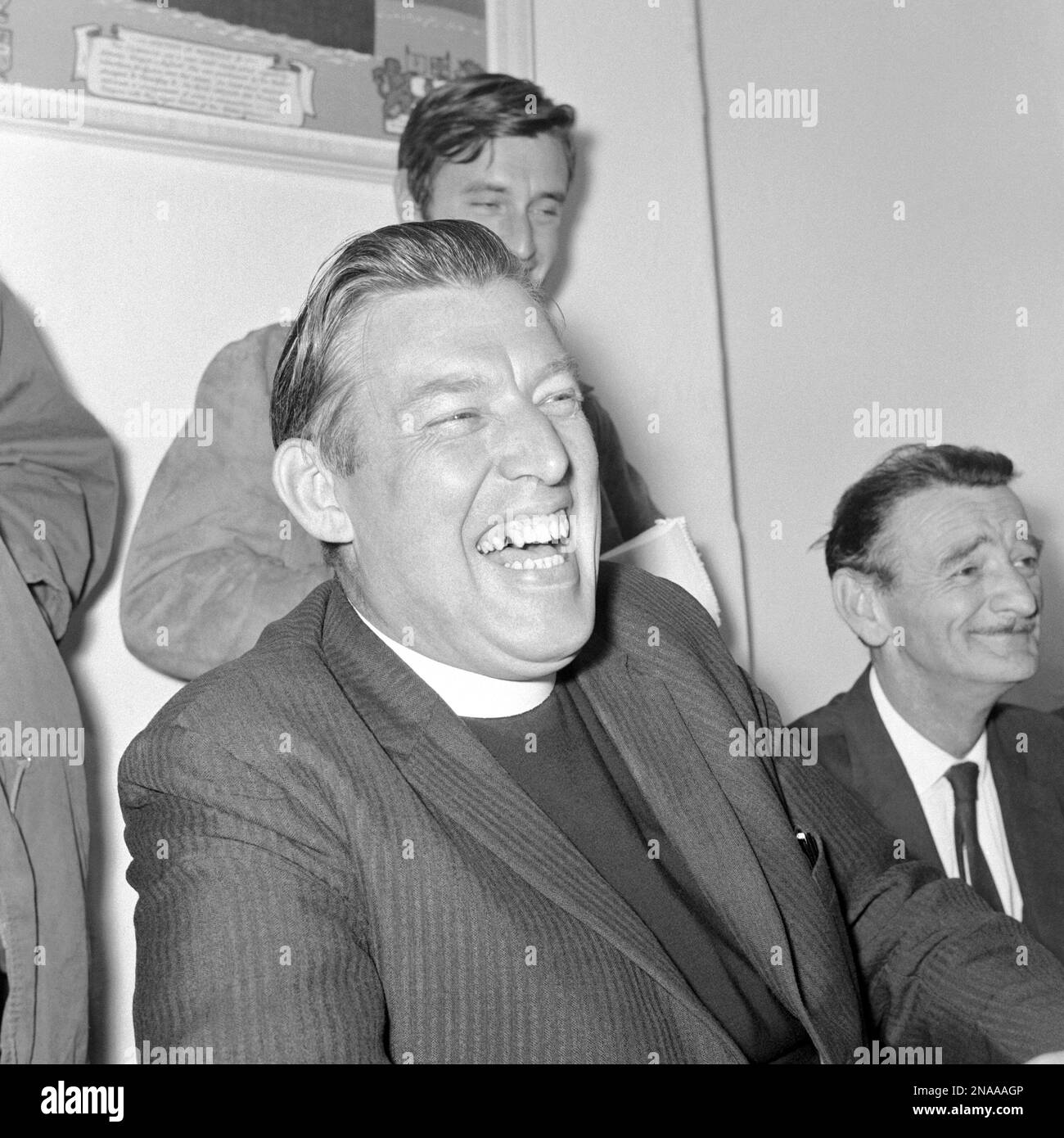 Northern Ireland's Protestant Unionist Party leader Reverend Ian ...