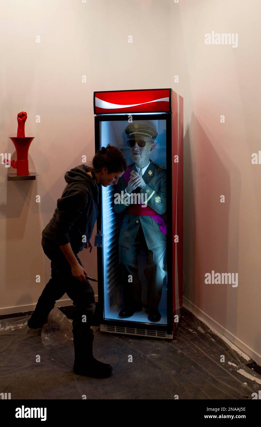 Francisco franco statue hi-res stock photography and images - Alamy